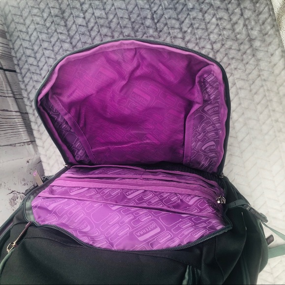 Doterra | Bags | Nwt Doterra 27 Convention Backpack Green | Poshmark